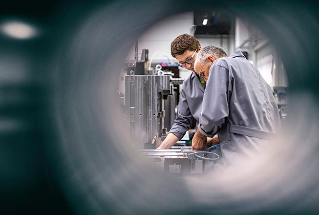 Contract Manufacturing Services | ECT